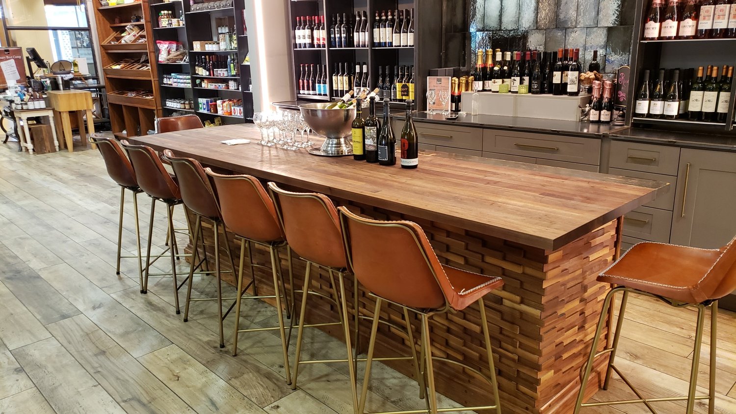 Learn Your Wine Likes at a Retail Wine Tasting