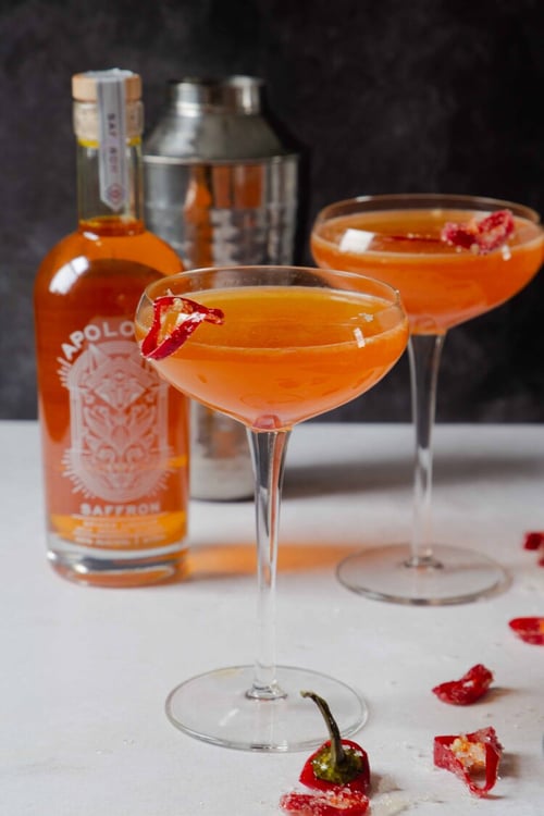 Sparkling Cocktails with a Shining History