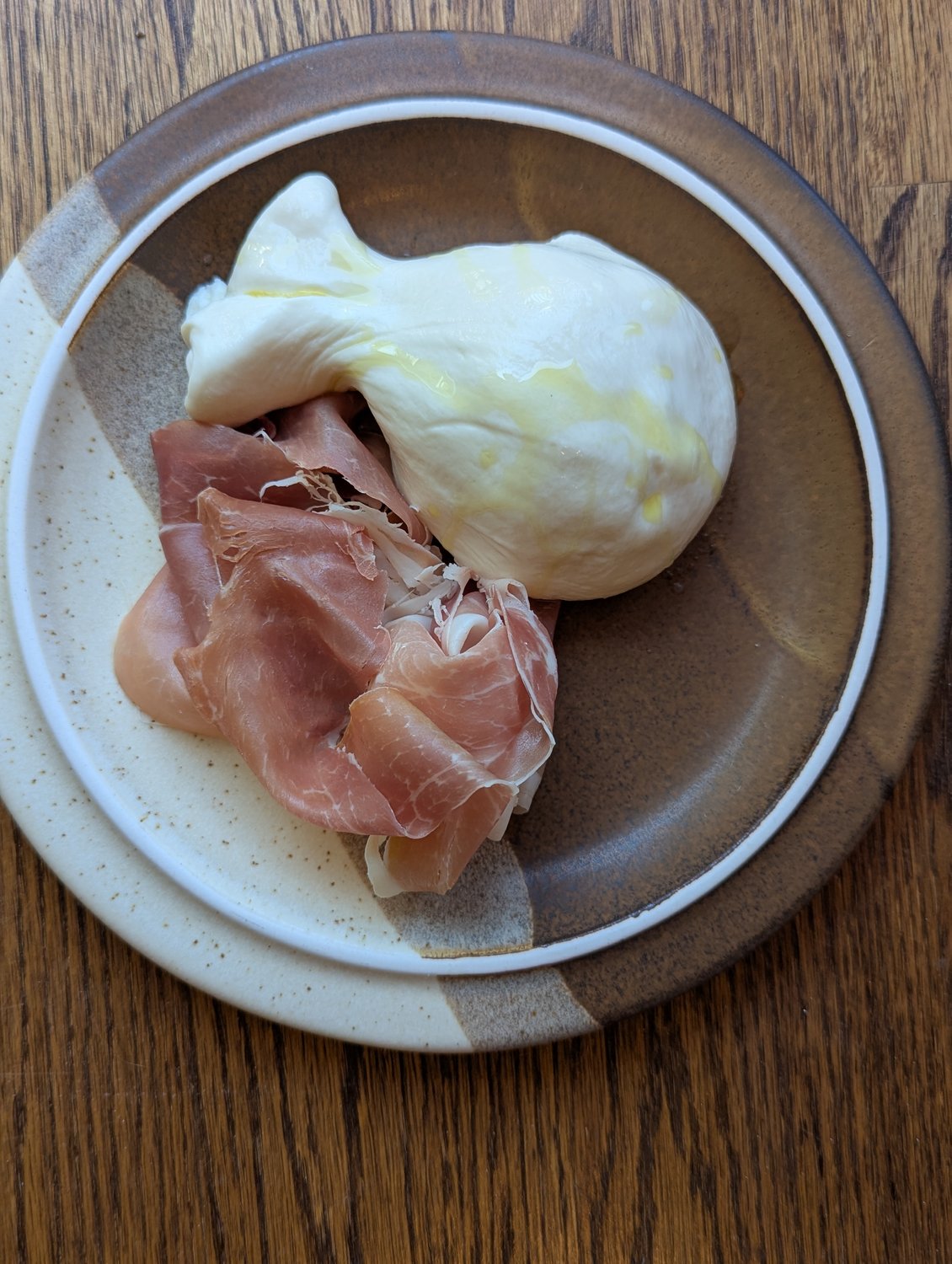 Crafting Creamy Stracciatella & Luxurious Burrata at Home