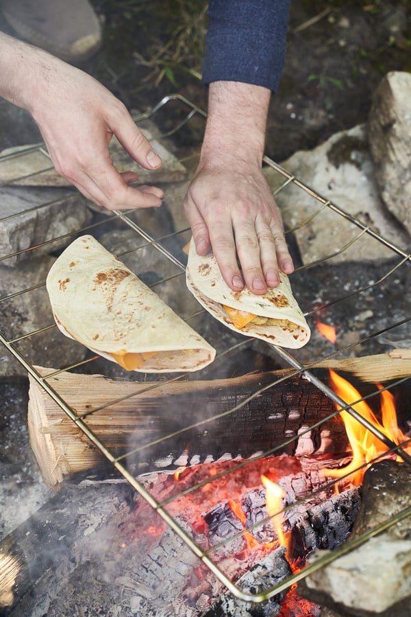 A Laid Back Photographic Guide to Campfire Cooking