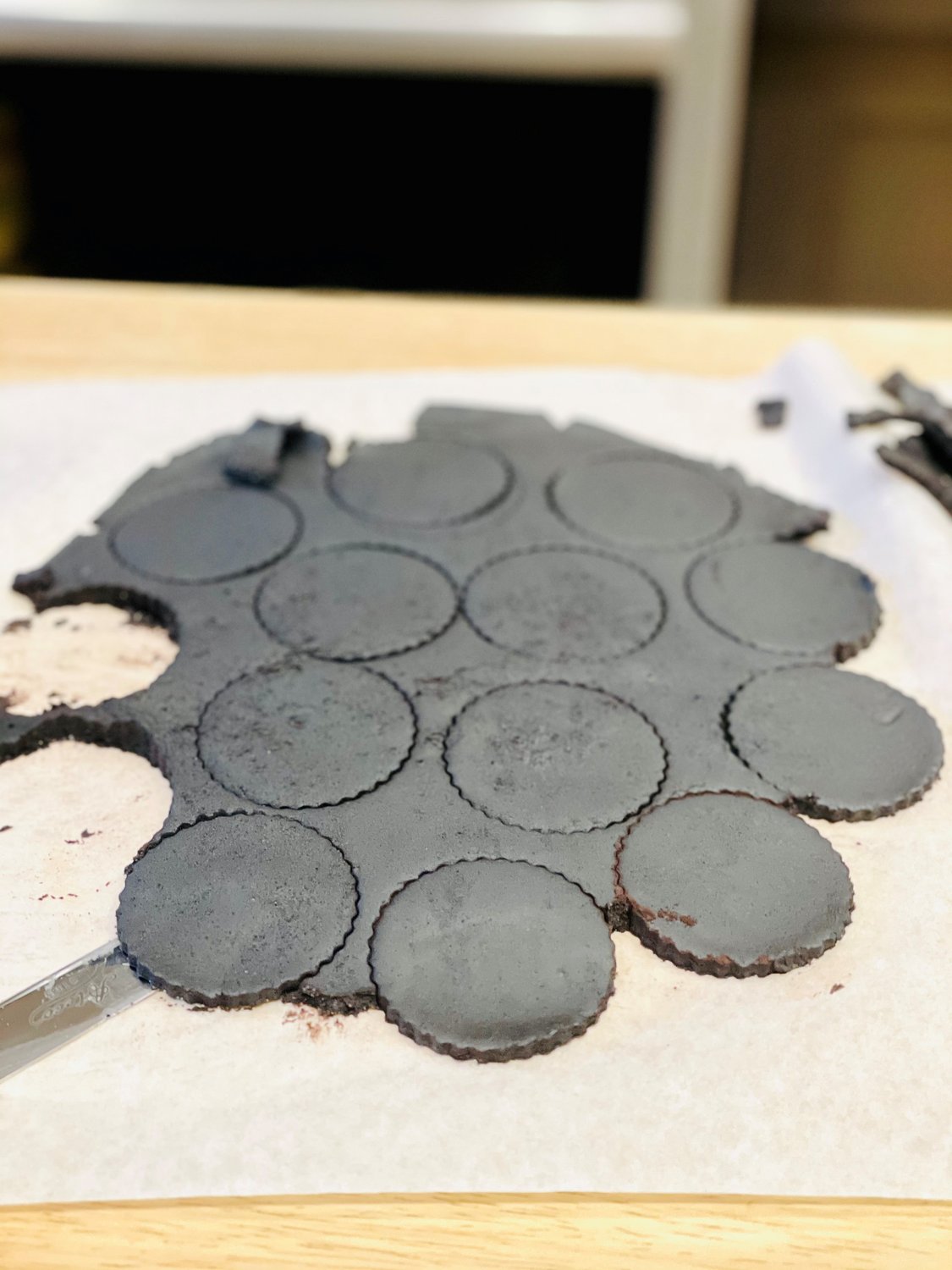 Homemade Oreo Cookies will Remind you of your Childhood