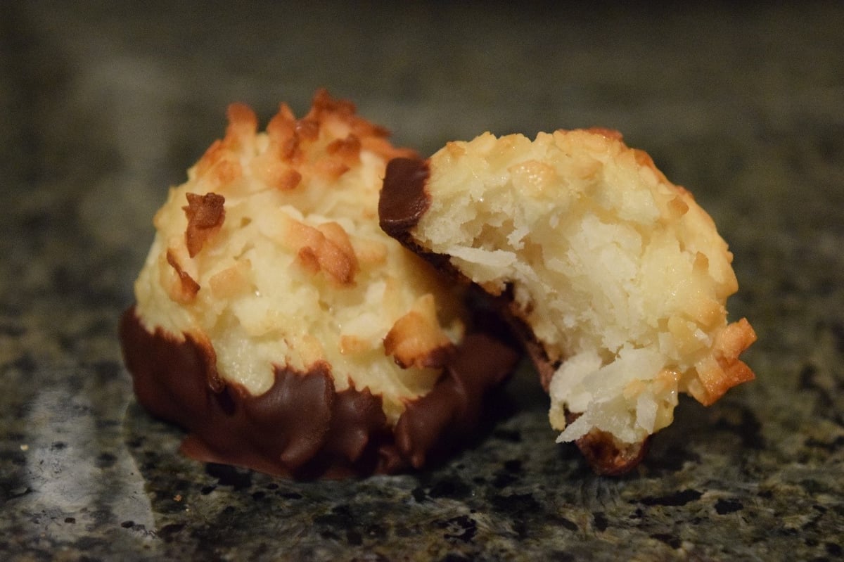 Coconut Macaroons: An Easy and Elegant French Dessert