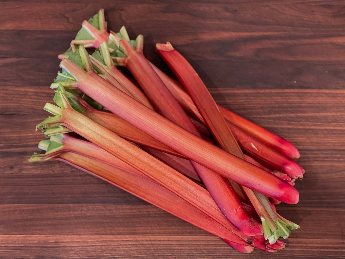 How to make Rhubarb Curd