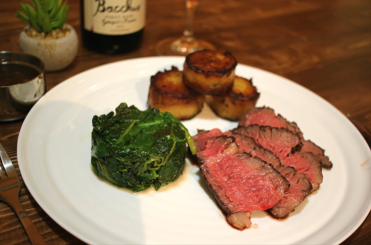 Sous-Vide Steak in your Kitchen Sink