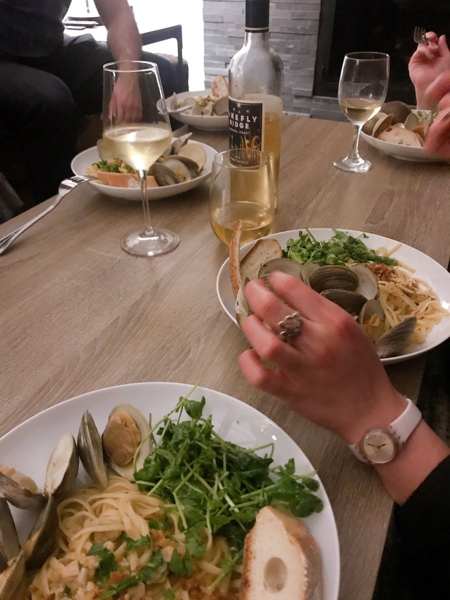 DIY Dining Experiences to Try with a Group