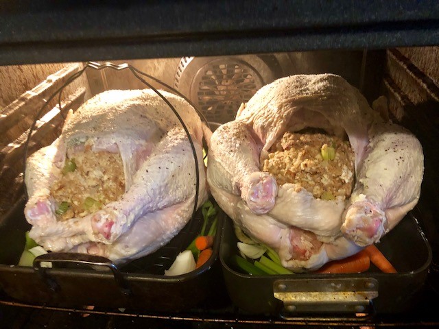 Hosting A Friendsgiving to Remember