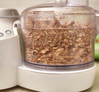 Five Favorite Kitchen Tools to Elevate Home Cooking