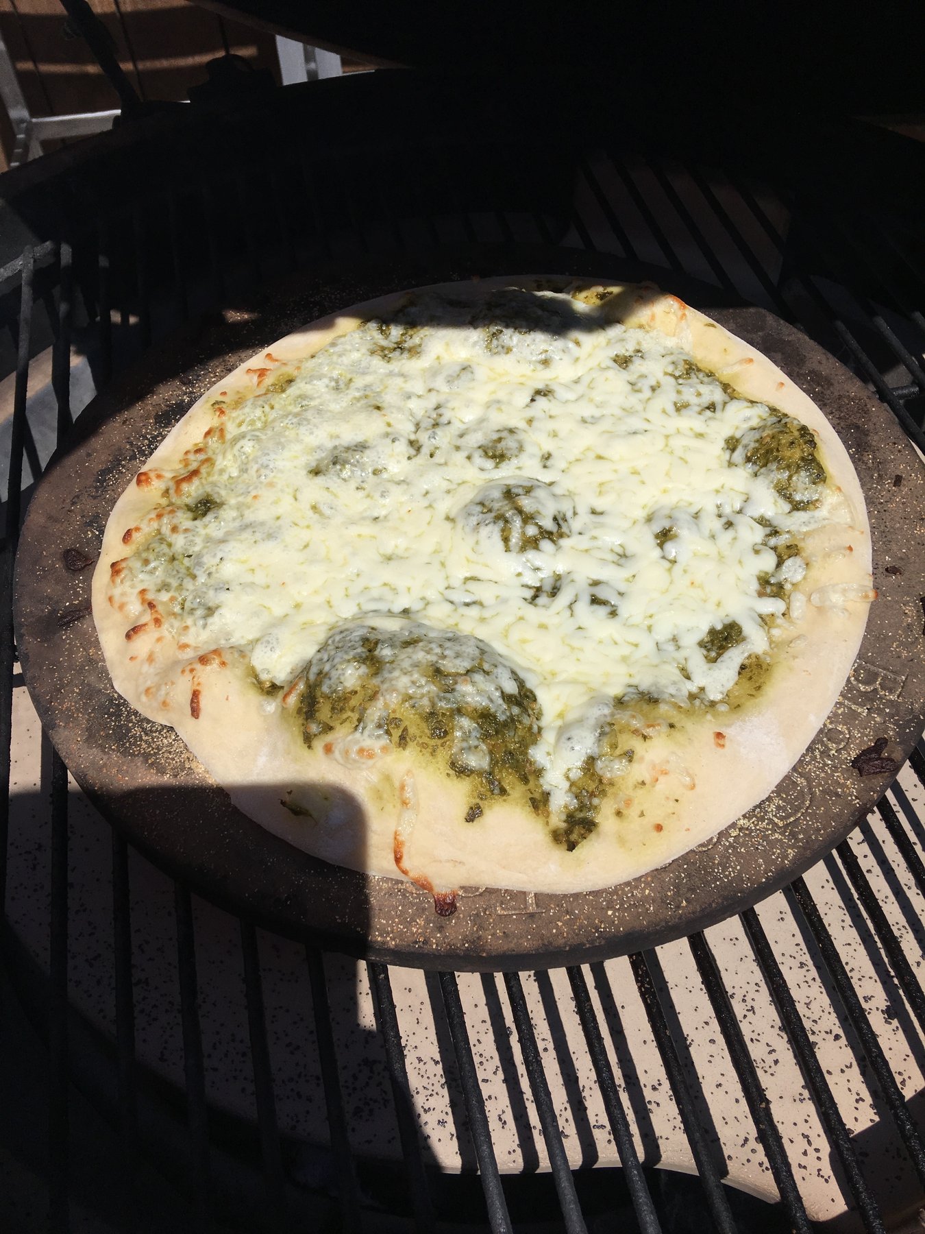 Easy Summertime Coal-Fired Pizza