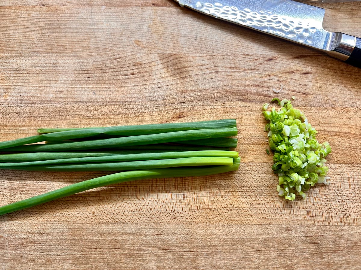 Make the Most of Your Local Farmers Market This Summer